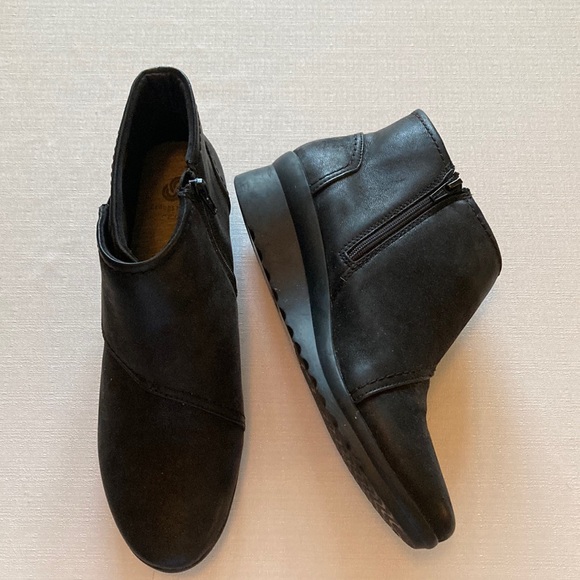 Clarks | Shoes | Clarks Caddell Rush Ankle Boot Womens 95 Black Low ...
